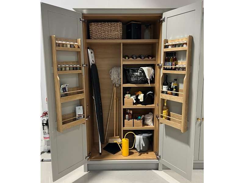 Utility Larder | Magnet