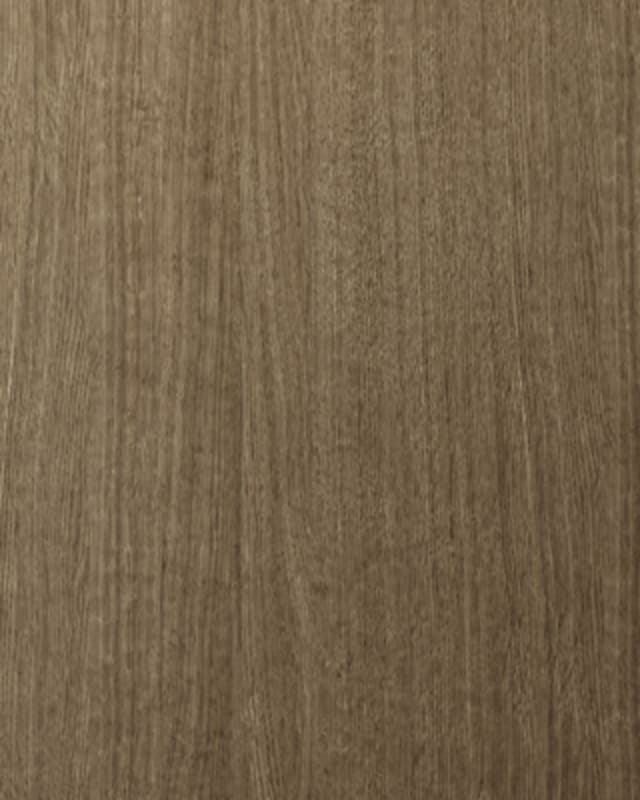 Eichenküche in schöner Optik: Focus Furnier | HTH