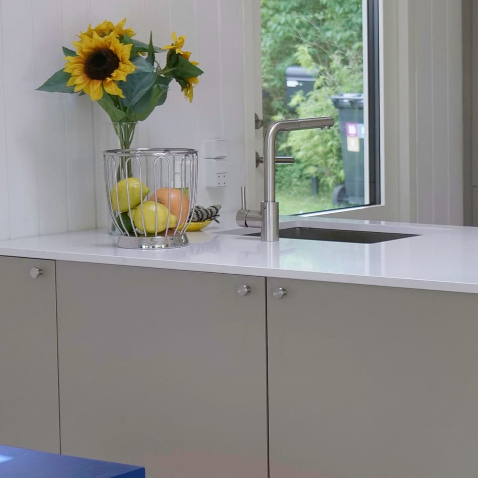 Choose handles for the kitchen: 5 things to consider | HTH