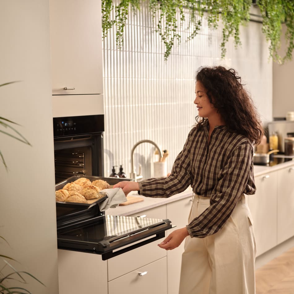 A kitchen with a strong focus on design, price and the environment. | HTH