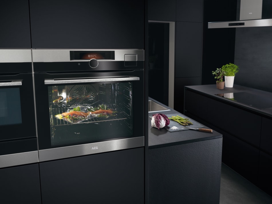 Dampfbackofen für die Küche - Der Ofen mit den vielen Vorteilen | HTH