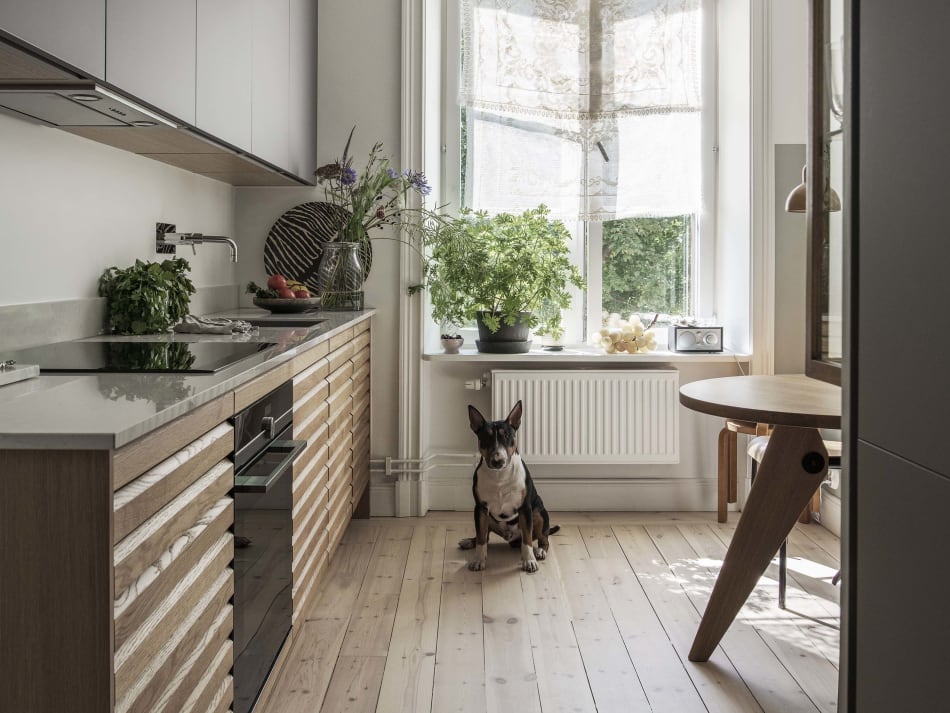 Small kitchen? How to create more space in a small kitchen | HTH