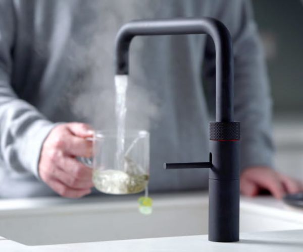 Kitchen Taps | Magnet